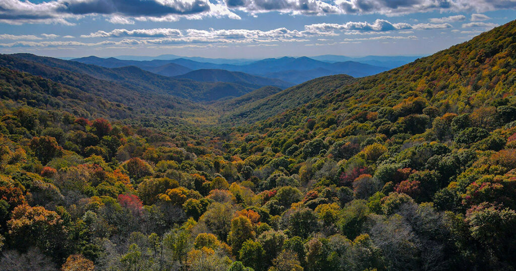6 Ways to Explore Graham County During the Most Stunning Season | Our State