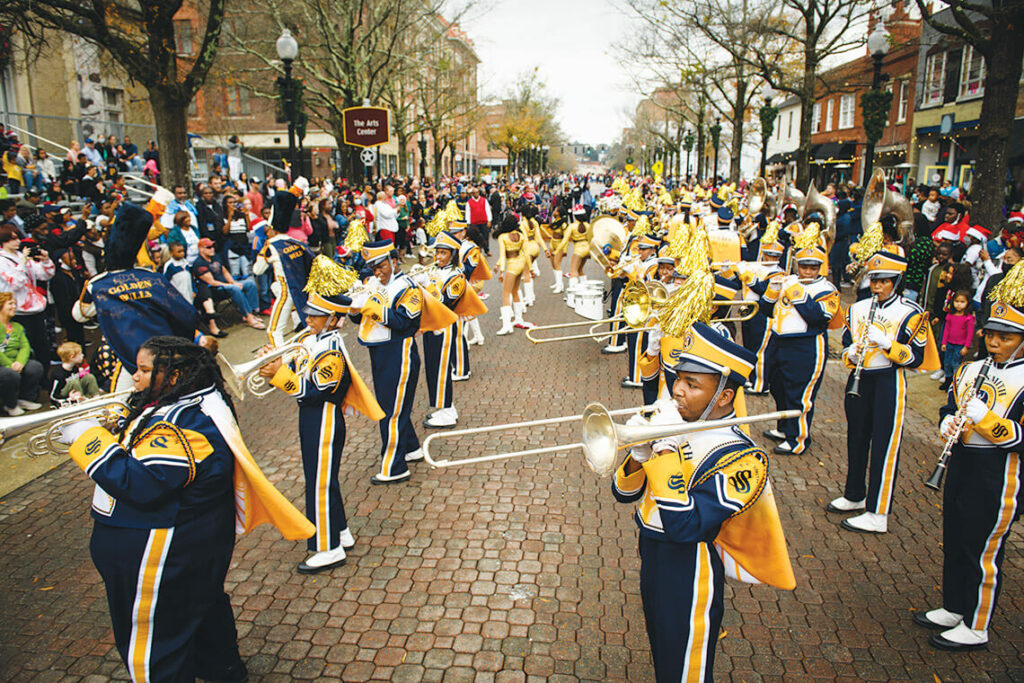 5 Festive North Carolina Christmas Parades | Our State