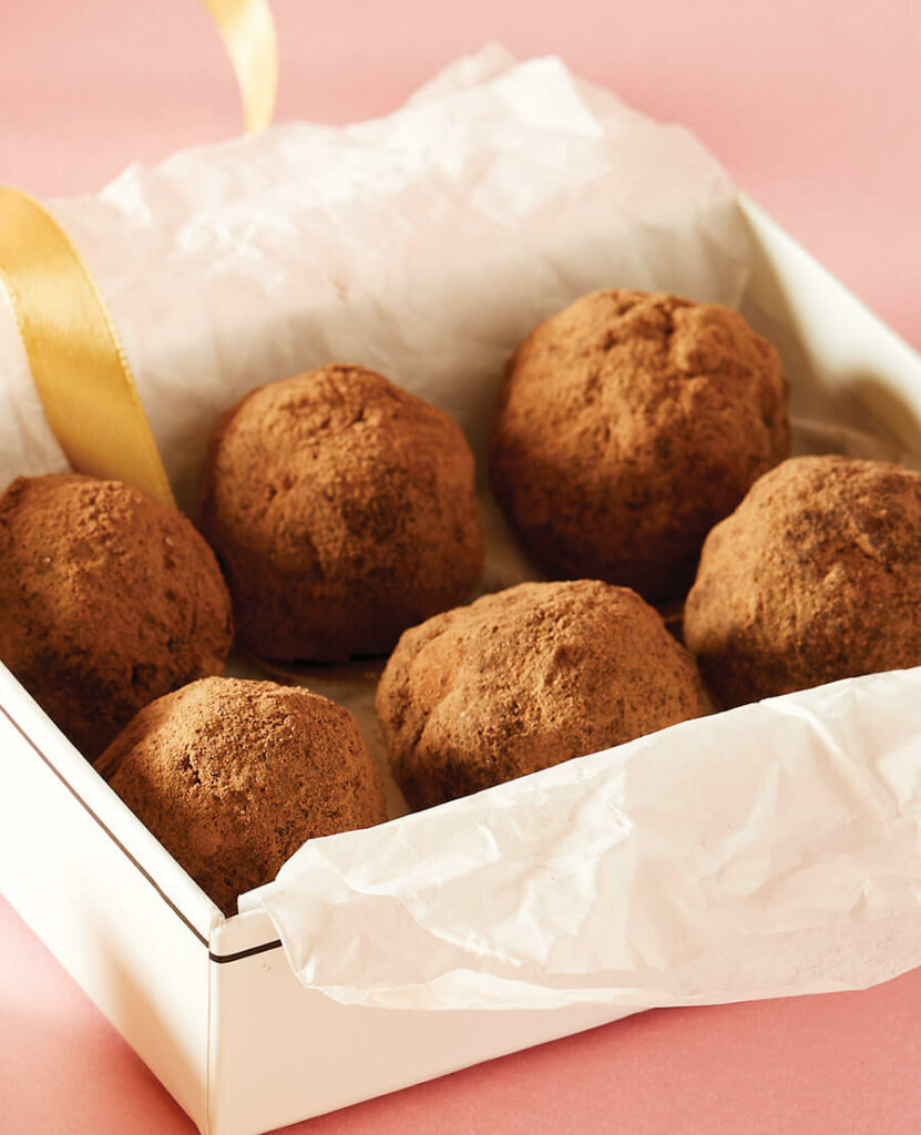 Cocoa-Dusted Sugar Balls | Our State