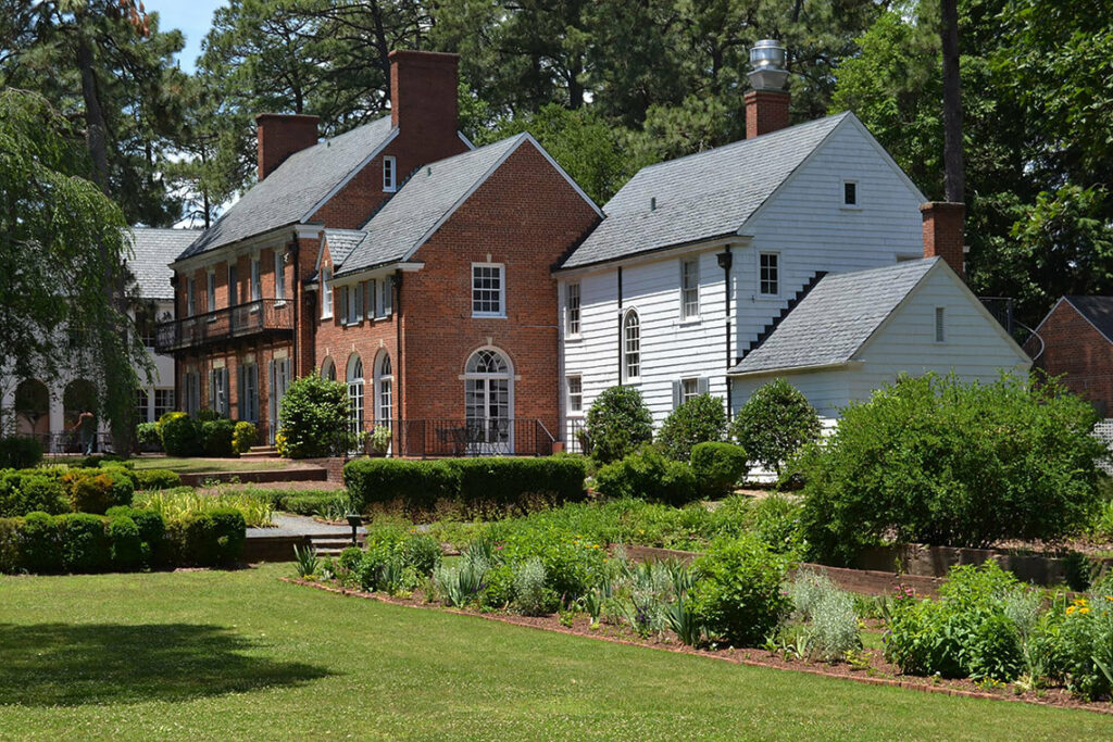 A First Timers’ Guide to Pinehurst & Southern Pines | Our State