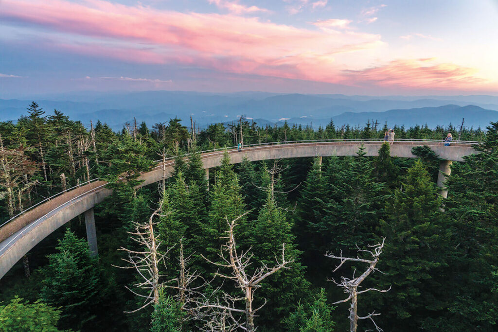 9 Places for a Reunion Retreat in North Carolina | Our State