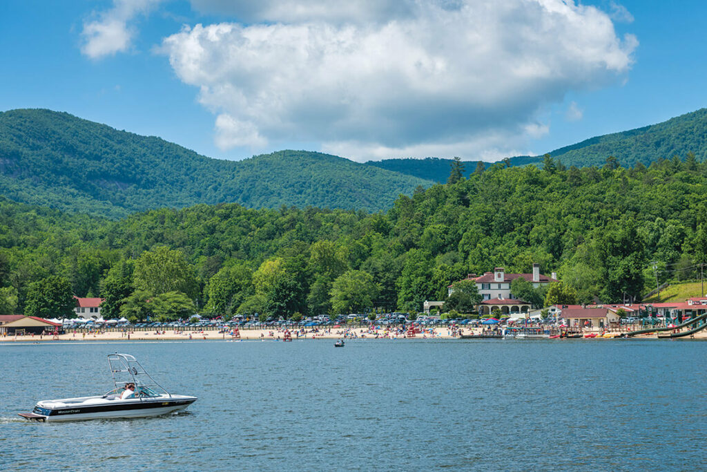9 Places for a Reunion Retreat in North Carolina | Our State