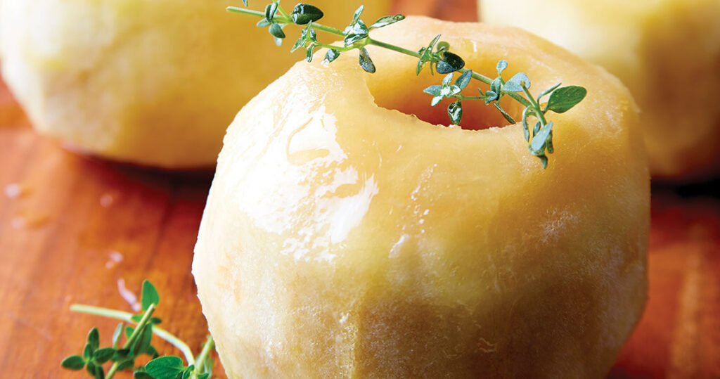 14 Absolutely Delicious Apple Recipes | Our State