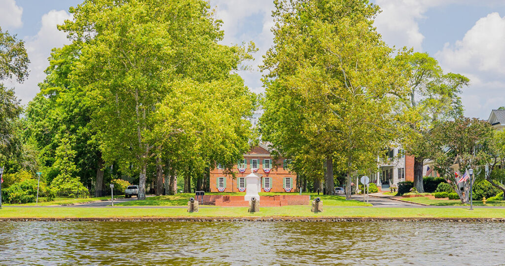 Where History Comes to Life: Tours and Trails of Edenton | Our State
