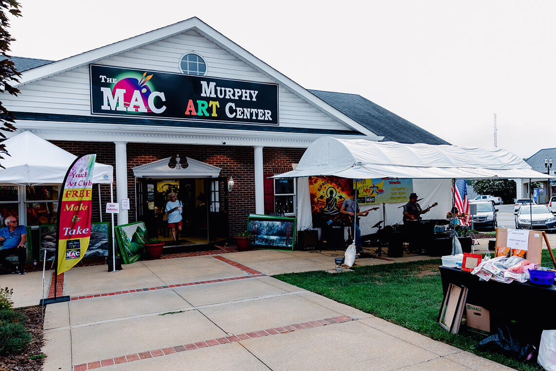 5 Ways to Dive Into Beauty in Cherokee County | Our State